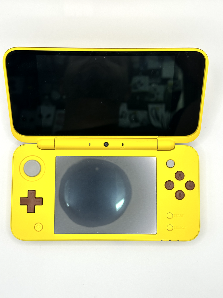 NEW NINTENDO 2DS XL CONSOLE PIKACHU EDITION WITH CHARGER | eBay
