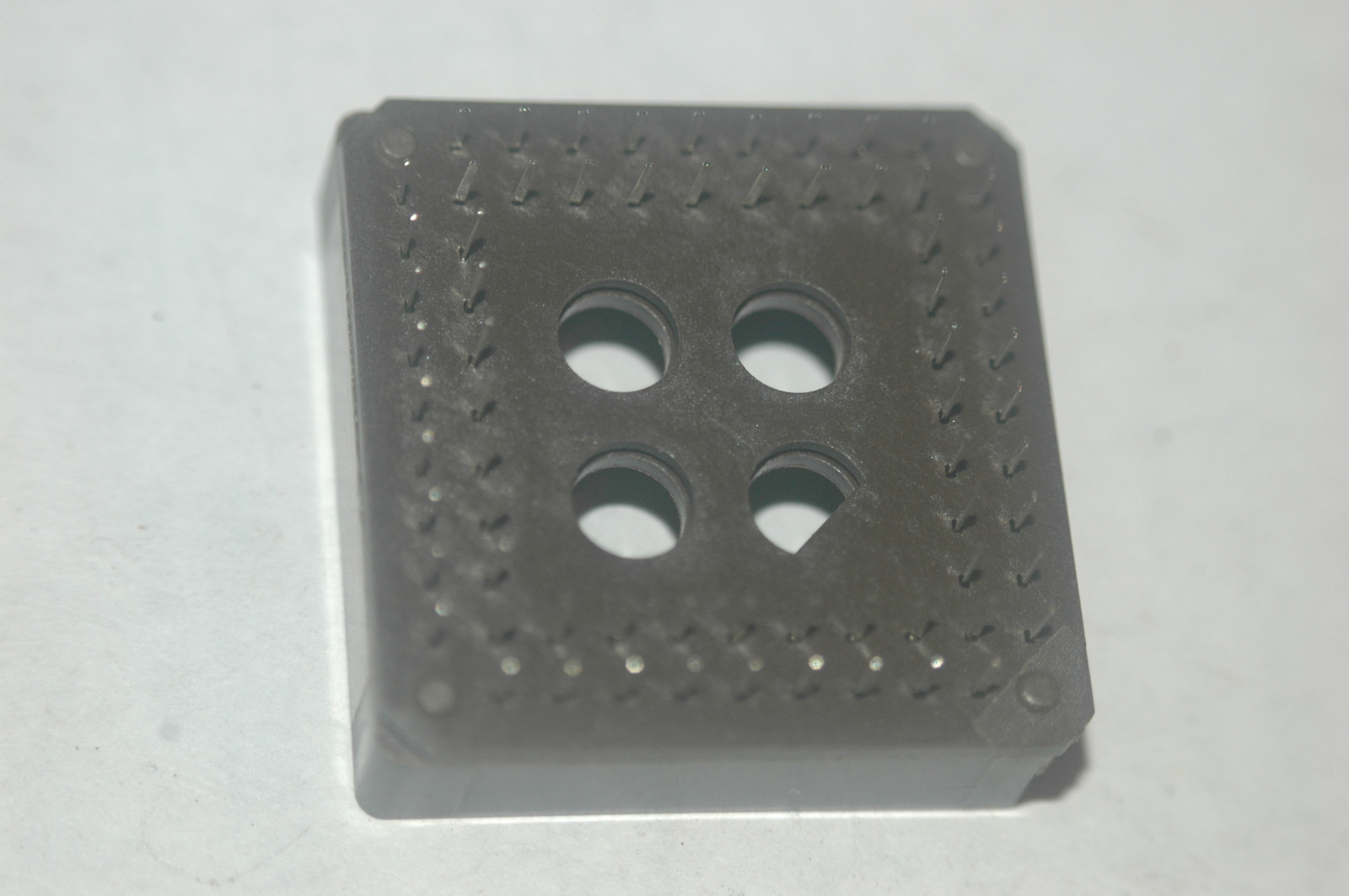 Robinson Nugent PLCCE-068-S1-TT 68 POS PLCC Sockets for sale online | eBay