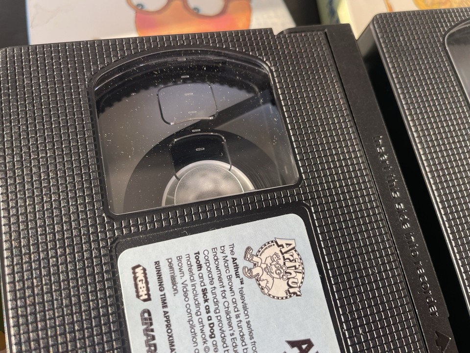 Arthur's Tooth / TV Free Week / Pet Business Lot Of 3 VHS Tapes Random ...