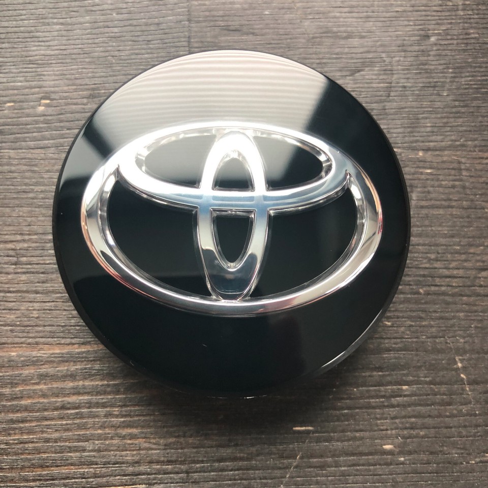 TOYOTA Scion FR-S FRS ORNAMENT WHEEL HUB Genuine JDM SU003-10879 4PCS ...