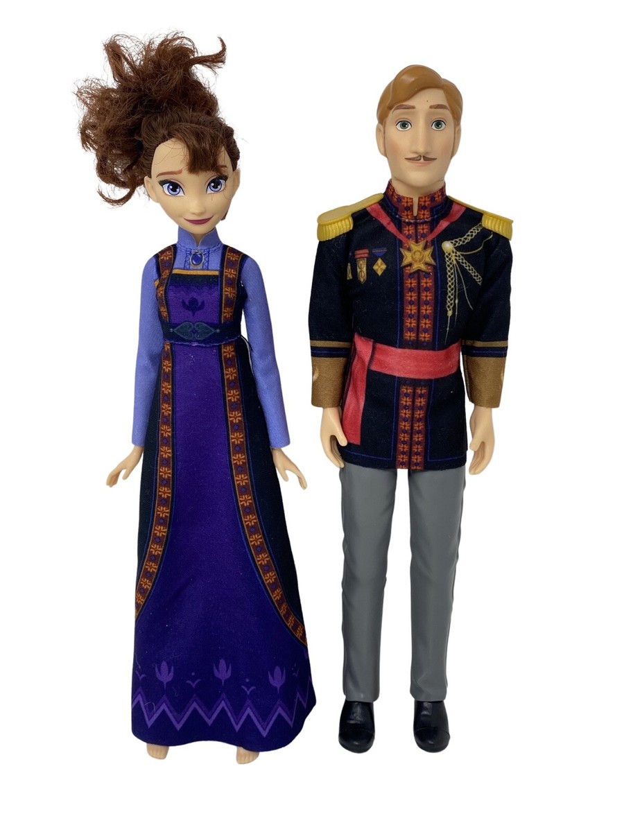 Anna And Kristoff Family