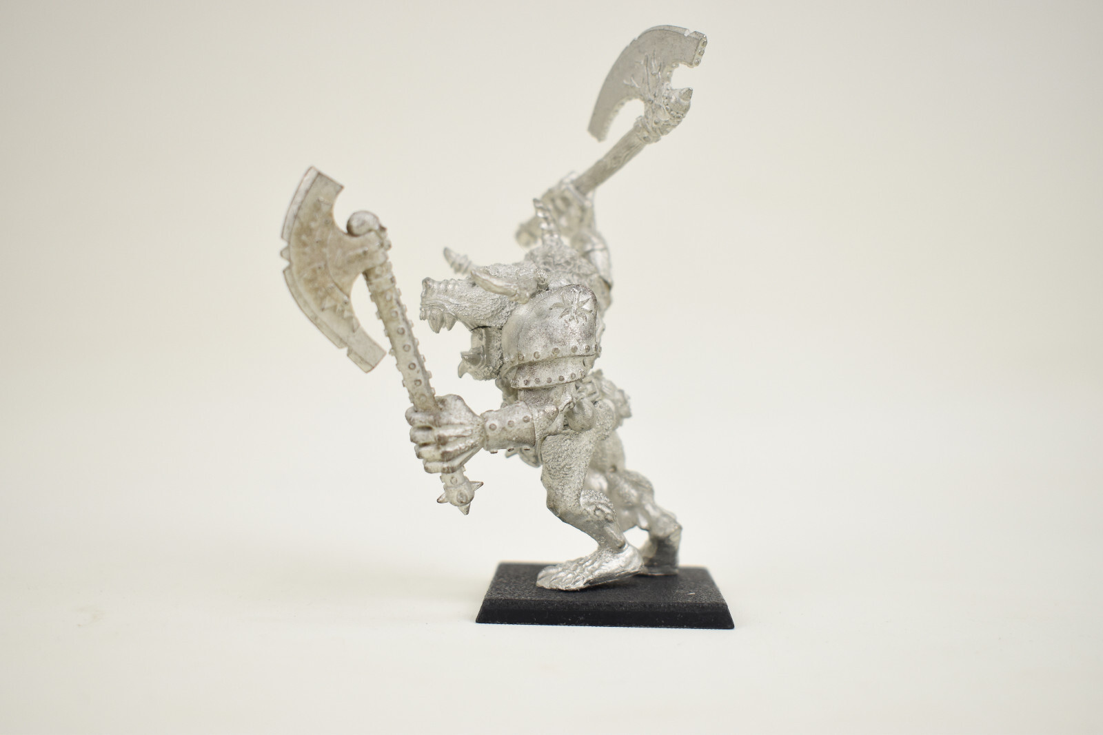 Minotaur Lord Doombull Warhammer Beast of Chaos Metal 2000 Completo | eBay