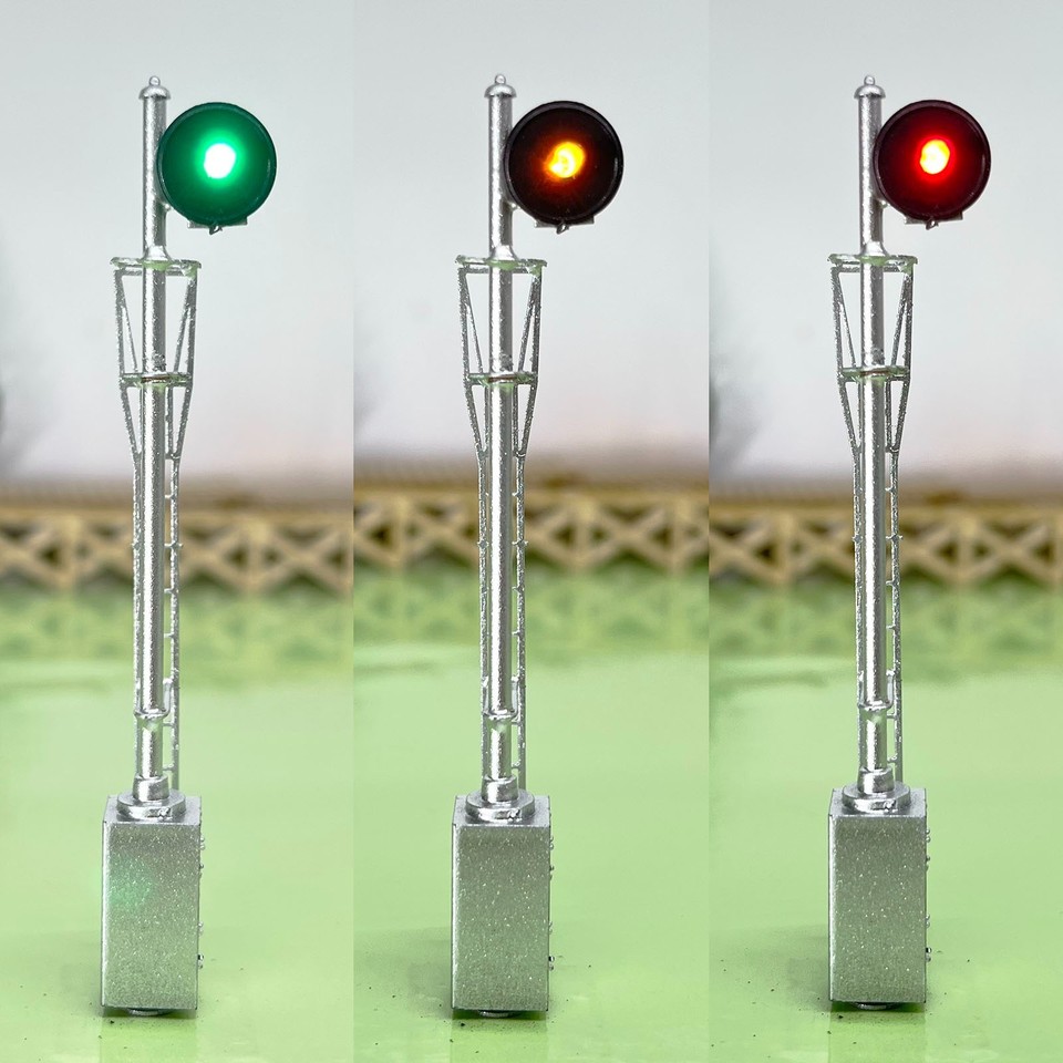 1 x HO scale model railroad 3 colors searchlight signal metal cabinet ...