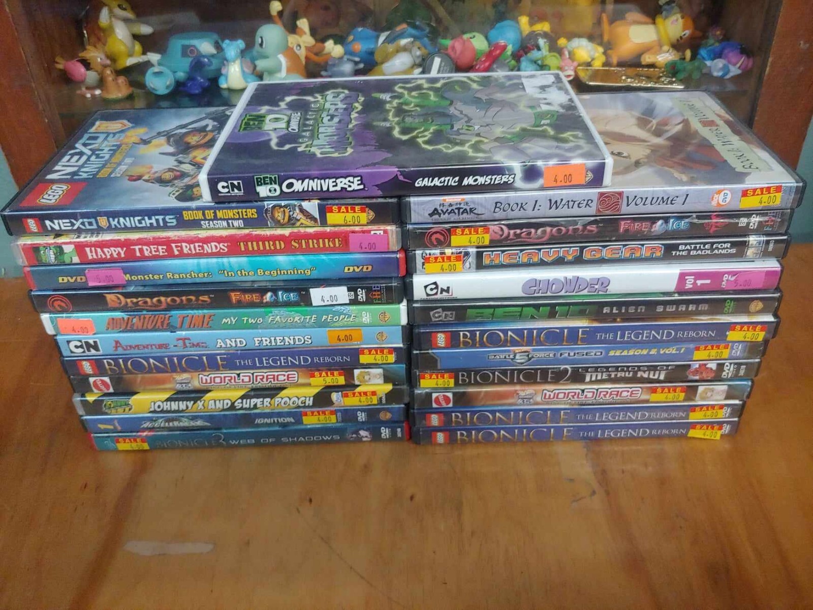 Lot of 23 Kid's Animated DVD's w/ BEN 10, Lego, Bionicle, How Wheels ...