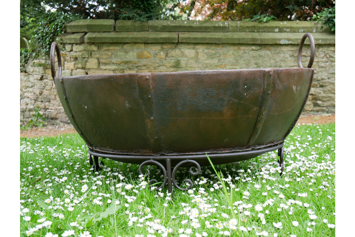 Giant Kadai Fire Pit Indian Fire Pit with Stand Wrought Iron Fire Bowl ...