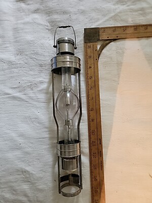 Search Light Bulbs For A Military VSS1 search Light | eBay