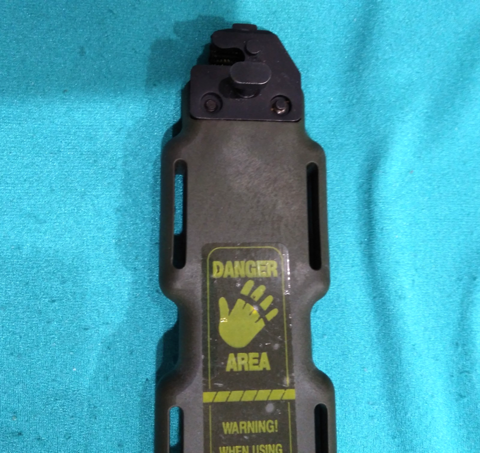 PRE OWNED BUCK M9 MILITARY-MODEL 188CB PHROBIS 111..USA IN BOX ...