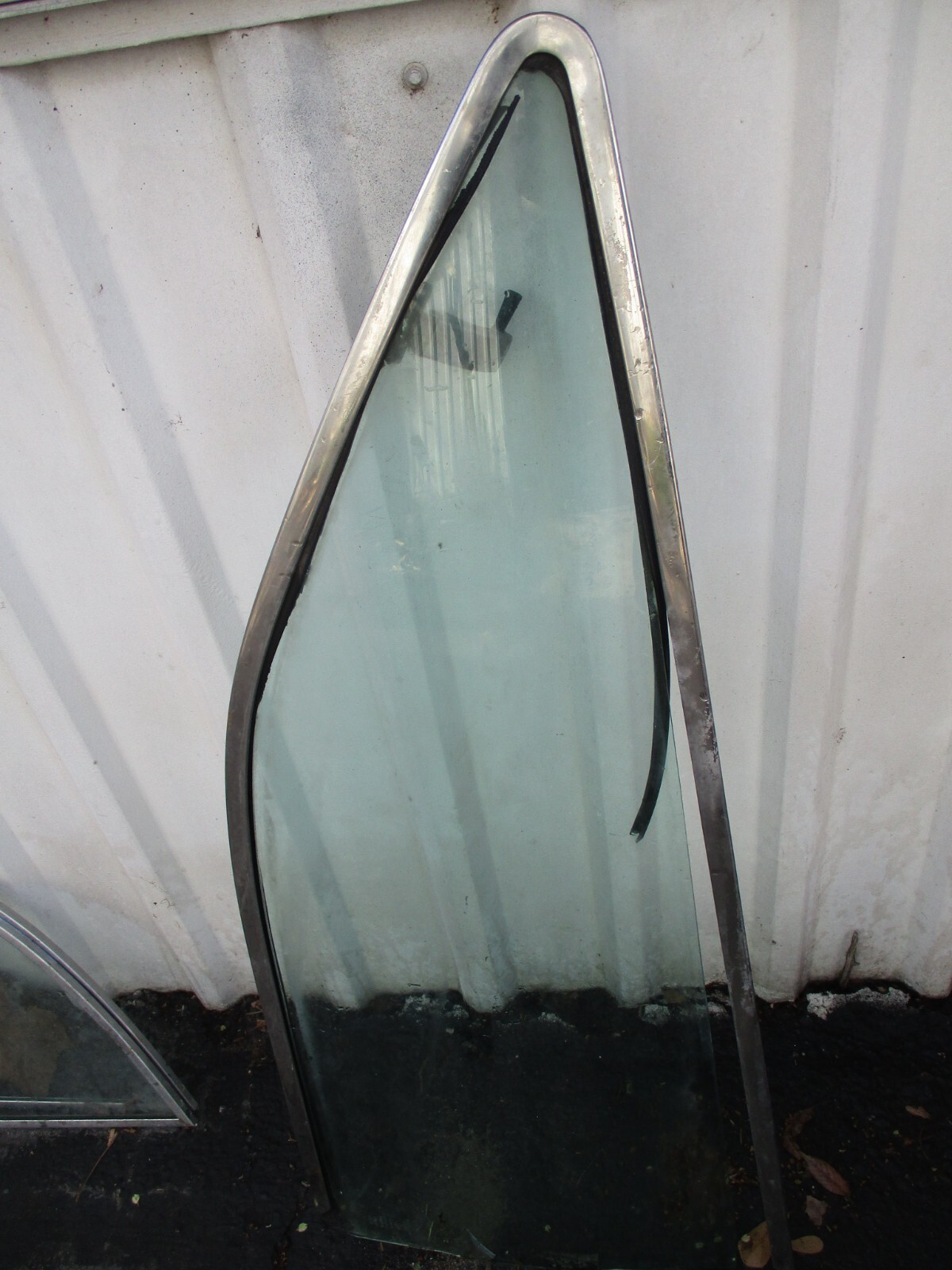 Austin Morris Marina GT Coupe left rear quarter light side window glass ...