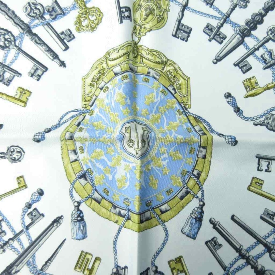 HERMES Good condition with box Carre 45 scarf key all over pattern silk ...