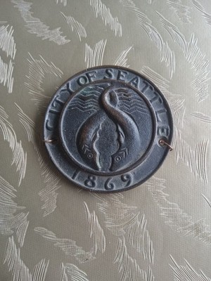 Vintage 1928 Bronze Medallion plaque City of Seattle 1869 lamp post | eBay