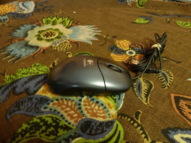 Logitech USB Optical Mouse Scroll Wired Mice 3 Button M-bz96c 810 ...