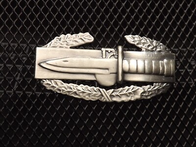 ARMY CAB "COMBAT ACTION BADGE" 2-1/16" LAPEL/HAT pin PEWTER-BRAND NEW ...