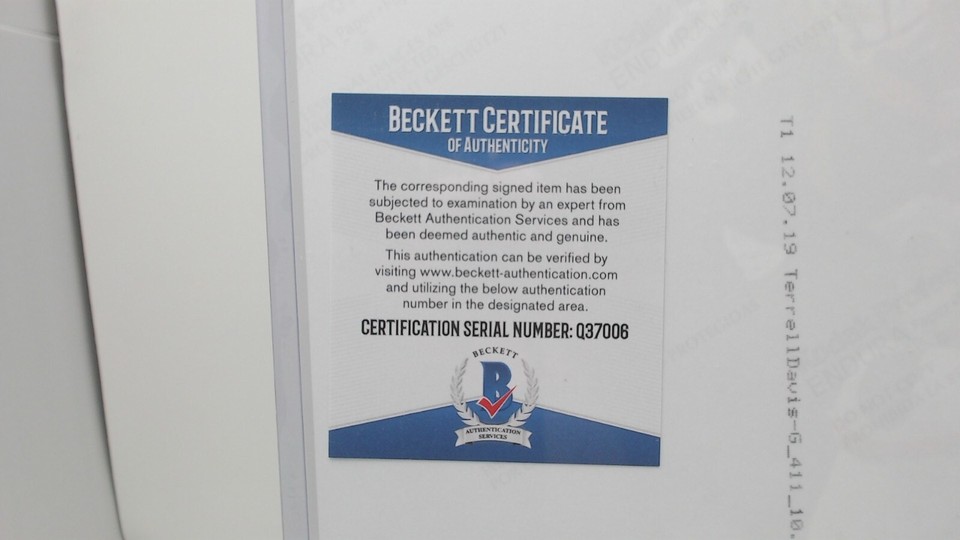 Terrell Davis Autograph NFL Poster Beckett COA 13x11 | eBay