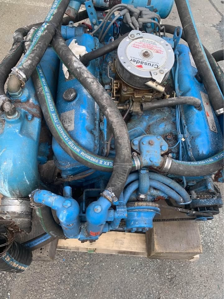 Crusader 454 7.4L 350 HP Marine Gas Engine Crusader 454 PAIR. | eBay