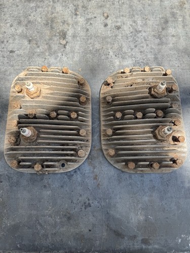 Set of (2) Wisconsin Cylinder Head For V4 Engine | eBay