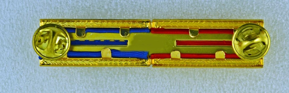 Army Presidential & Meritorious Unit Commendation Ribbon Bars on a 2 ...