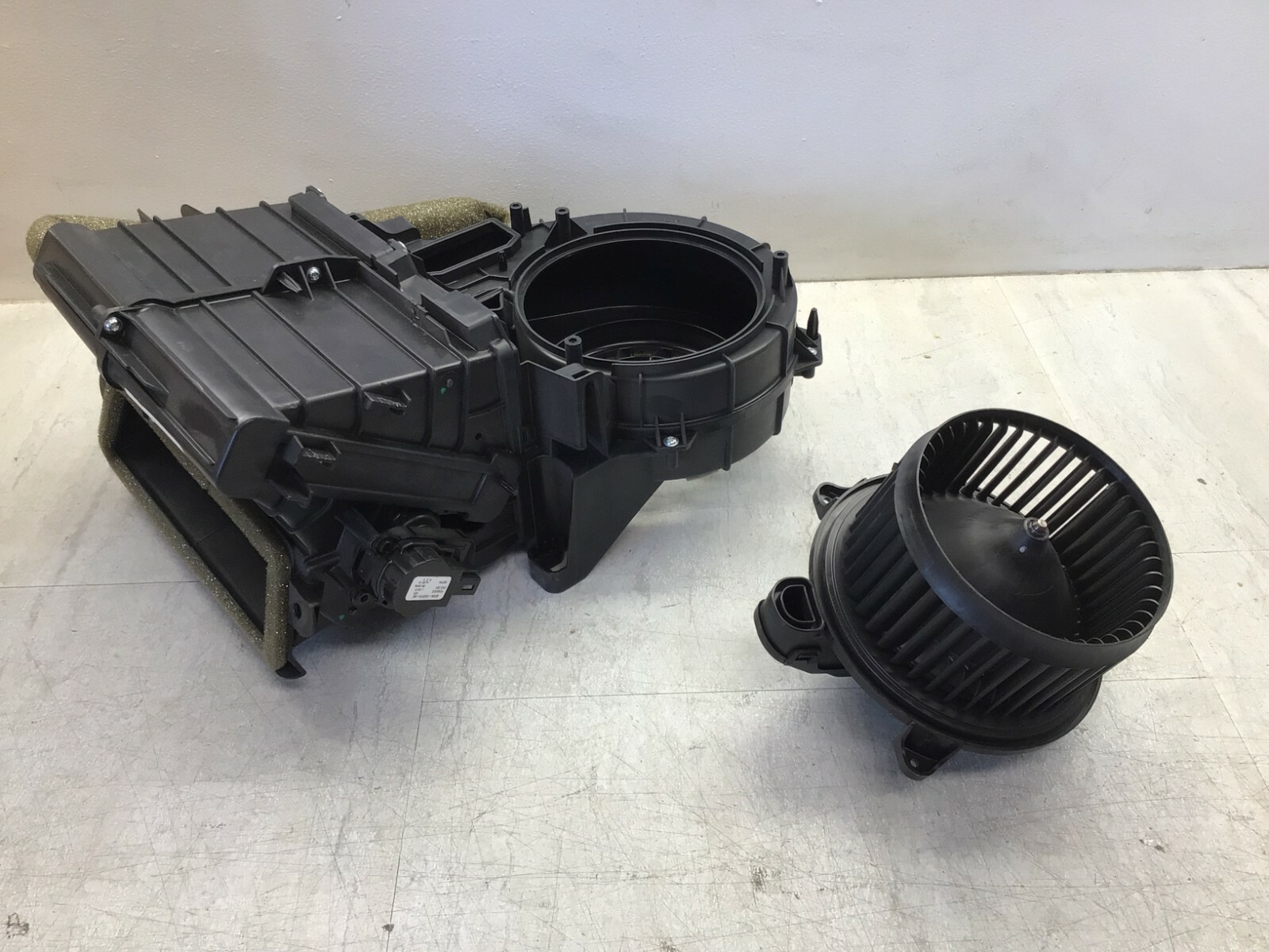 Genuine Ford Heater Assembly - Auxiliary BK3Z-18K463-E for sale online ...