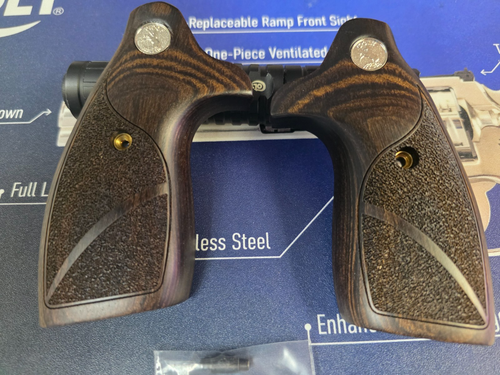 Altamont- Colt King Cobra 2017 Super Walnut Stippled with STABILIZER ...