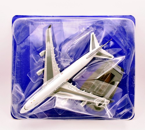 Diecast Boeing 747-400 Singapore Airlines Aircraft Models | eBay