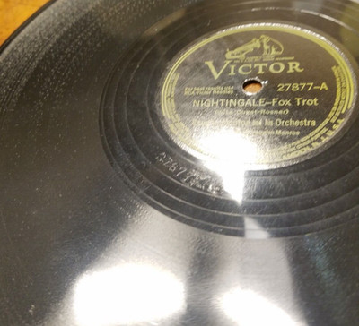 Vaughn Monroe - Nightingale / A Soldier Dreams (1942) Victor 78, nice ...