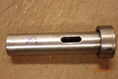 LOT A OLDER DELTA ROCKWELL DRILL PRESS QUILL ADAPTER J33 TO NO. 2MT ...