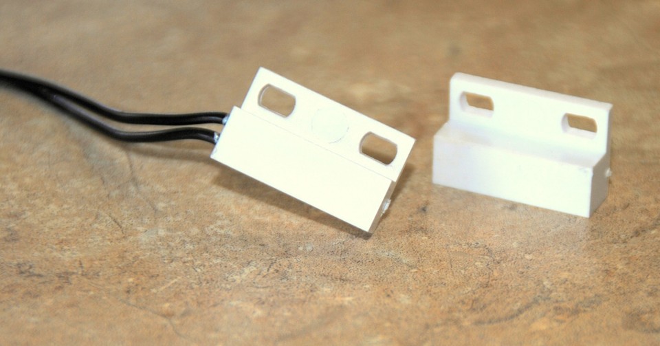 1 MAL magnetic door contact reed switch Closet Light on when opens | eBay