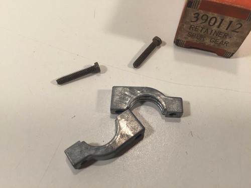 Genuine Briggs & Stratton 390112 Spur Gear Retainer | eBay