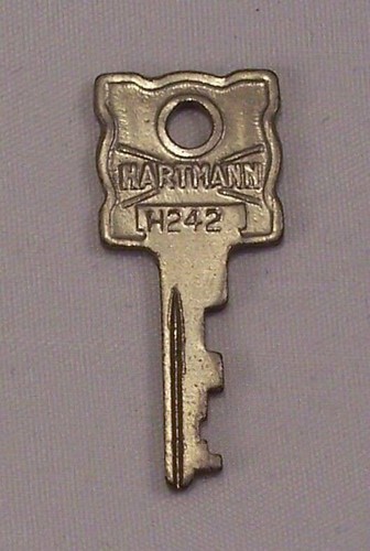 Vintage Excelsior Key # H242 Hartmann Trunk Steamer Luggage Chest Brief ...