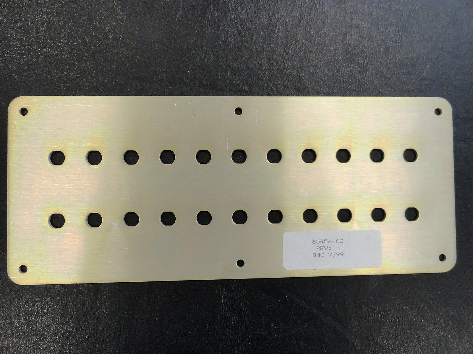 BAYLINER 65456-03 BLANK SWITCH PANEL (22 CUTOUTS) GREY 11" X 4 1/2 ...