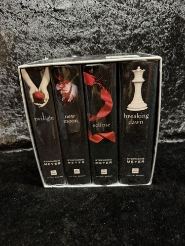 The Twilight Saga Complete Collection BOX Set by Stephenie Meyer ...