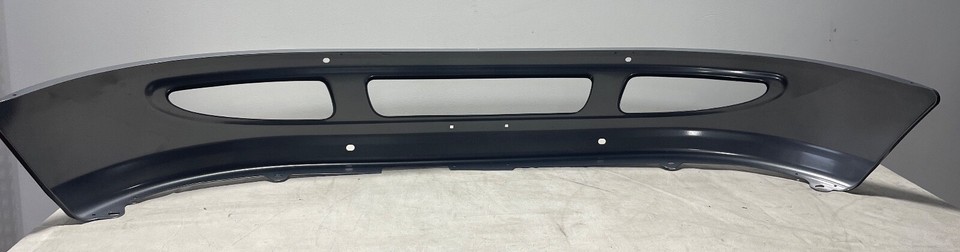 International 3610930C3 Durastar 4300 Series Front Painted Bumper | eBay