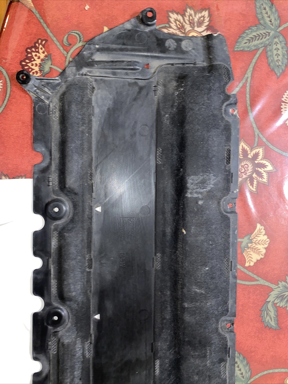 2019 BMW 530i Engine Transmission Splash Guard Under Body 748506-10 ...