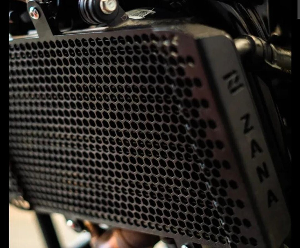 "HONEYCOMB RADIATOR GUARD, BLACK" FIT FOR ROYAL ENFIELD GUERRILLA 450 ...