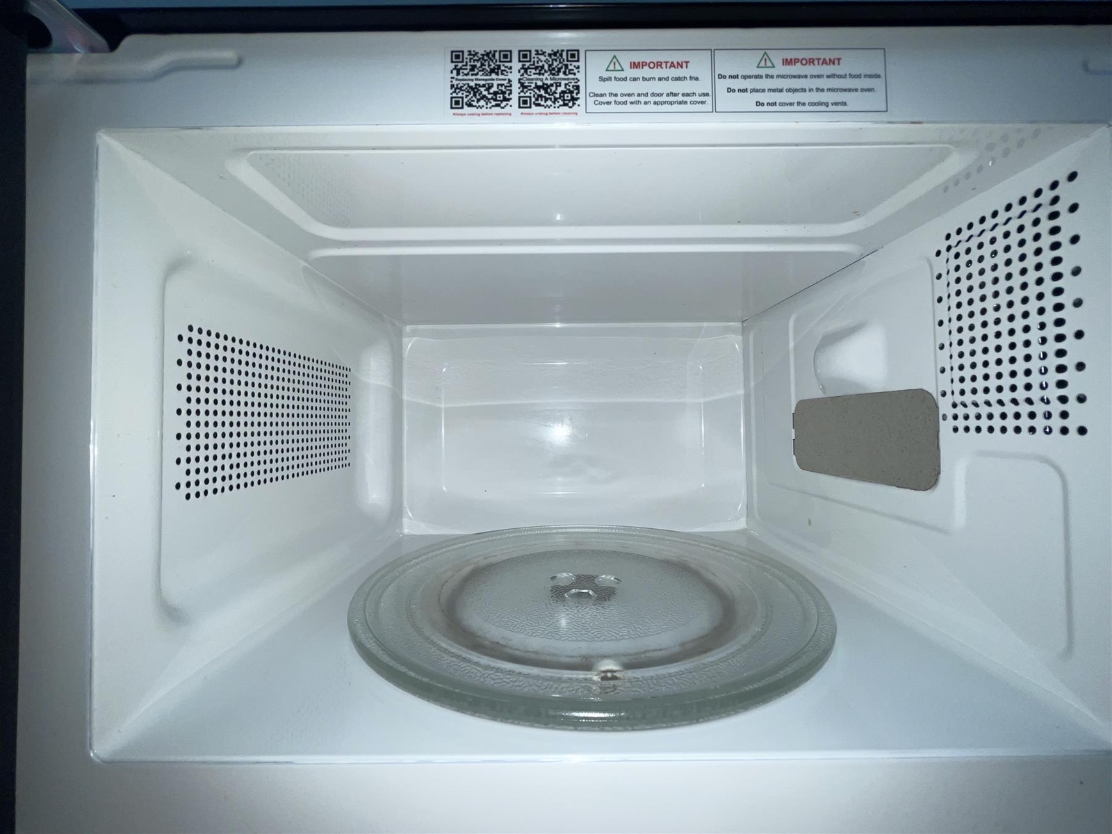 Cookworks 700W Standard Microwave- Black Absolute Breeze Digital ...