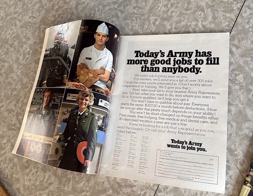 Face Off Magazine World Hockey Association 1973/74 Program Magazines ...