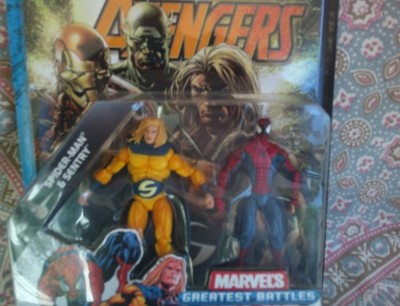 Marvel Universe New Avenge SPIDER-MAN & SENTRY 2010 w/ Comic Book | eBay