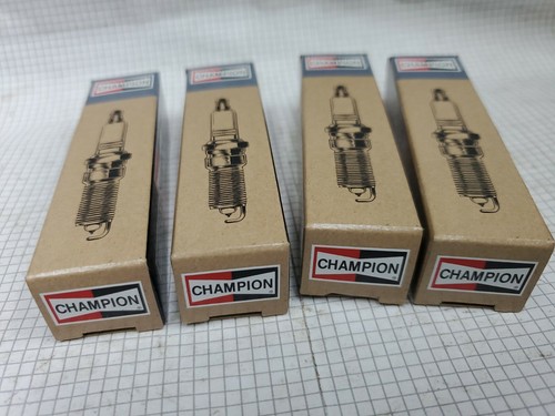 FOUR!! CJ8Y CHAMPION Spark Plugs BPMR7A (NGK) 92070-7003 (KAWASAKI ...