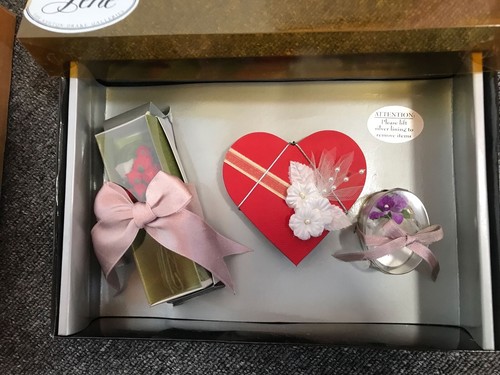 Brand New NRFB Gene Doll GENE'S Gift Set flowers chocolate 2000 5th ...