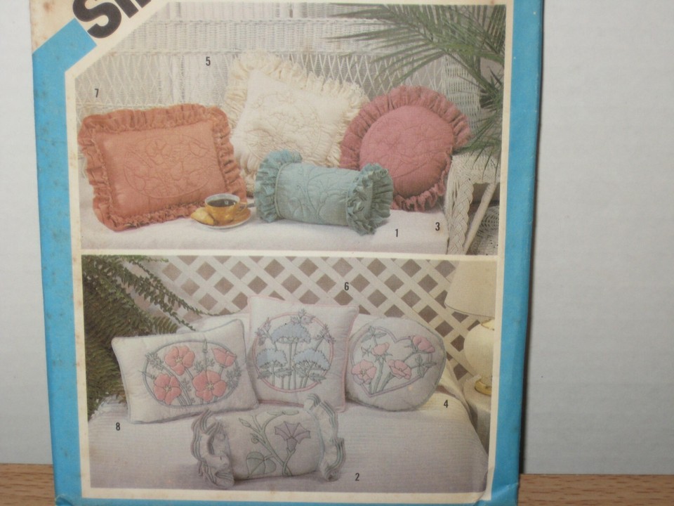 Simplicity 6482 McCalls 9160 Pillows Curtains Tablecloth Mitt Placemat ...