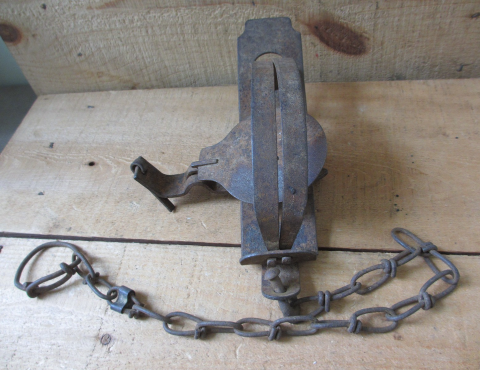 Vintage VICTOR ONEIDA NO.3 JUMP TRAP ONEIDA COMMUNITY N.Y. Trapping ...