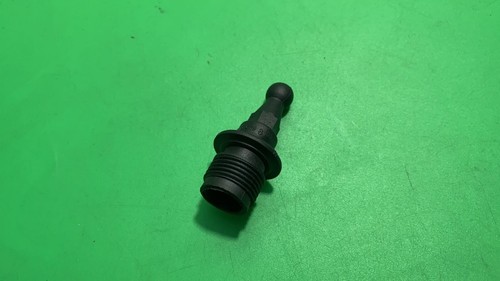 Audi A4 A5 A6 A7 A8 Q5 Q7 2.0 Oil Dipstick Guide Tube Bung For ...