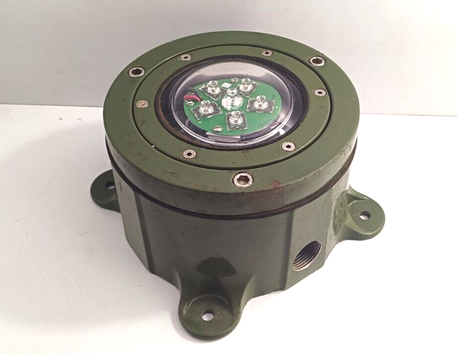 PRL-97004-EX 120VAC 50/60 HZ HELIDECK LIGHT | eBay