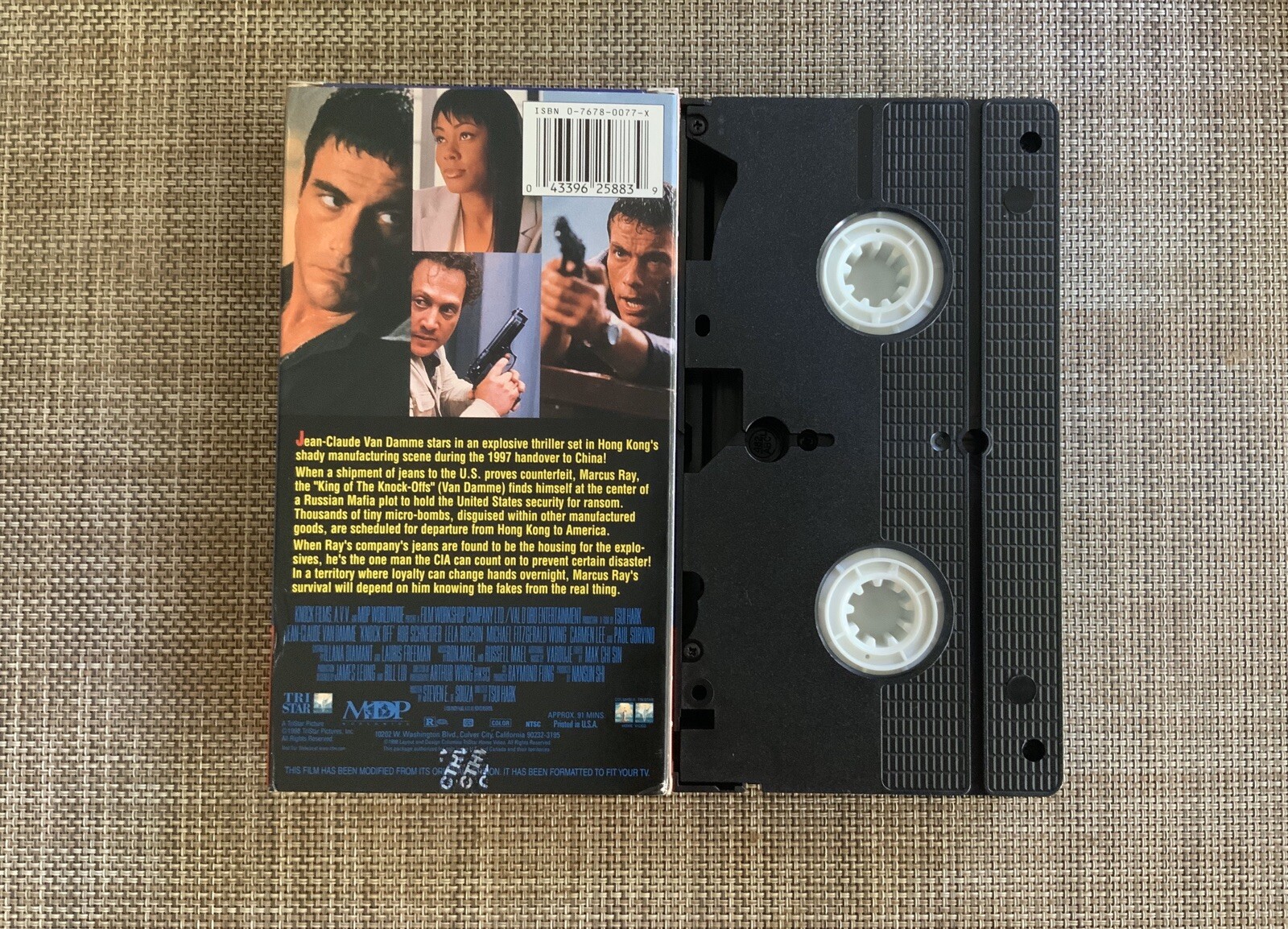 KNOCK OFF - (VHS, 1998) - JEAN CLAUDE VAN DAMME | eBay.de