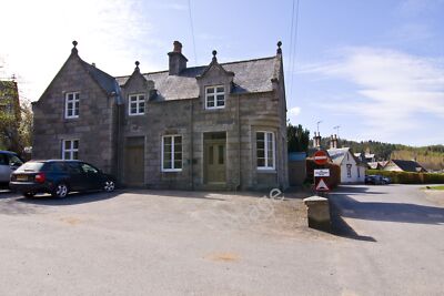 Photo 12x8 Houses at Easter Balmoral Crathie/NO2694 The house in the ...