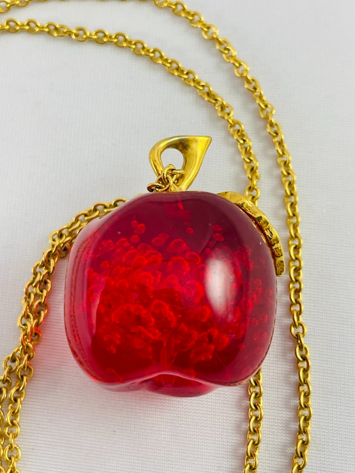 Vintage AVON Red Bubble Lucite Apple Pendant Gold Ton… - Gem