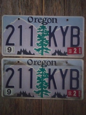 Oregon License Plates Set (2) Pine Tree Mountains Collectors or Art ...