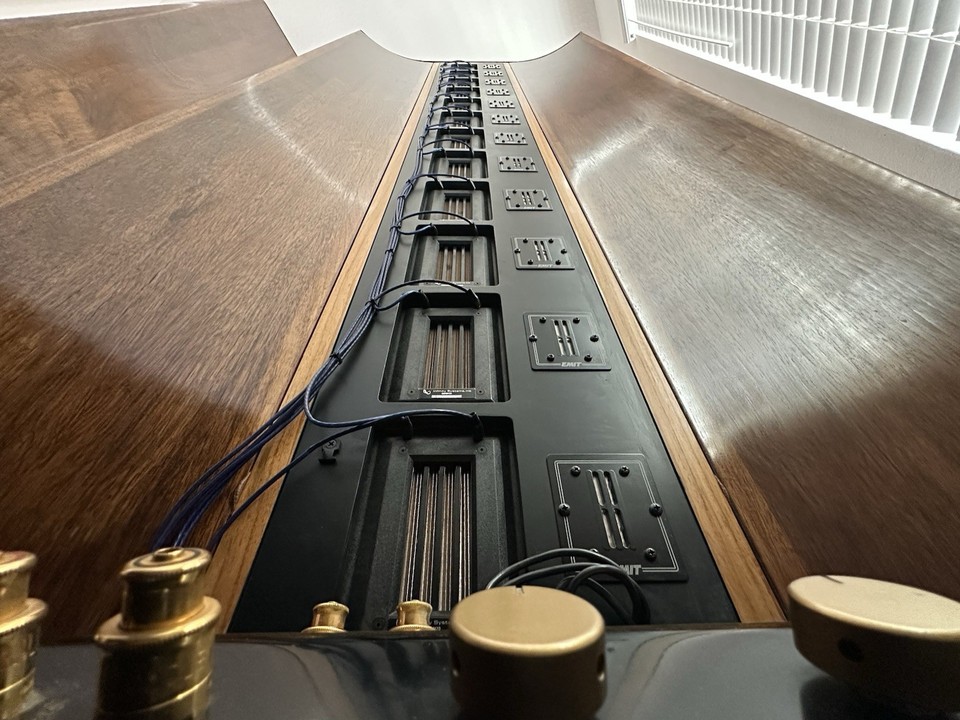 Infinity IRS V Reference Speakers In Rosewood | eBay