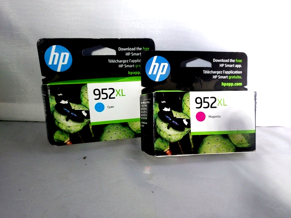 2 HP 952 Ink Magenta And Cyan Cartridge Series Good till Feburary 2026 ...