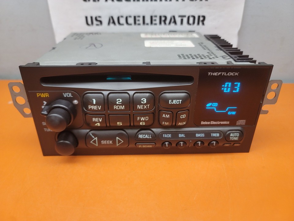 Genuine DELCO GM GMC CHEVY CHEVROLET STEREO AM/FM RADIO CD PLAYER w ...
