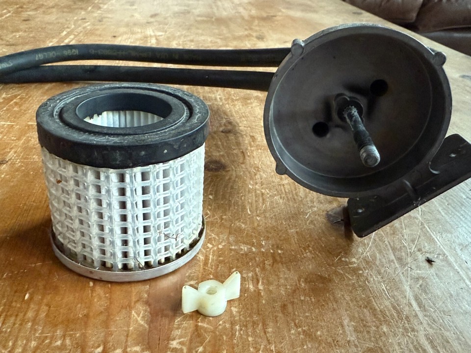 Cessna Vacuum Air Filter Assembly, P/N: C294501-0101 | eBay